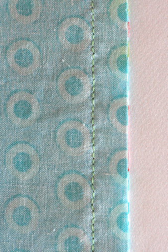 Sewing 101: Adding Trim to a Seam Without Pins – Tutorial